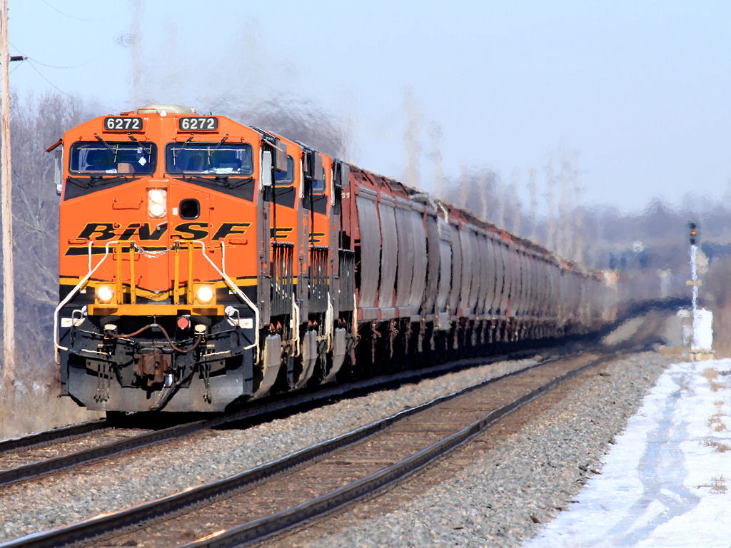 BNSF 6272